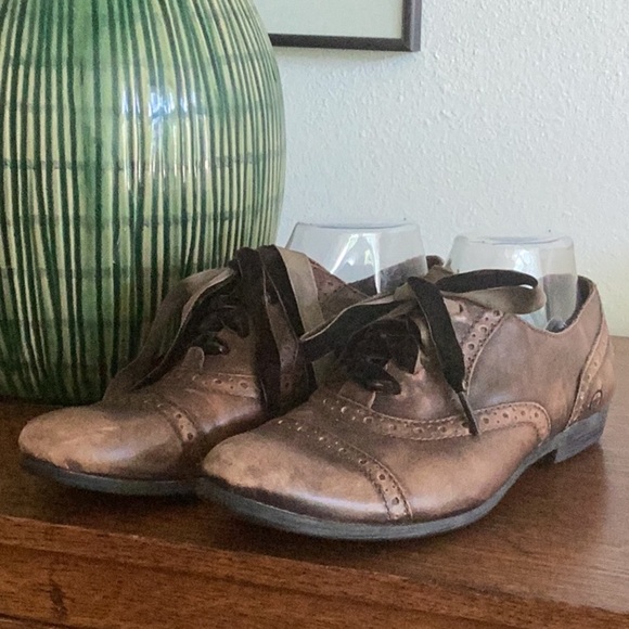 Born | Shoes | Born Lace Up Wingtip Style Dress Shoes | Poshmark